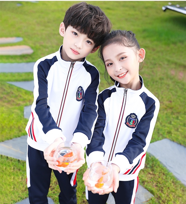 Winter red long-sleeved school uniform